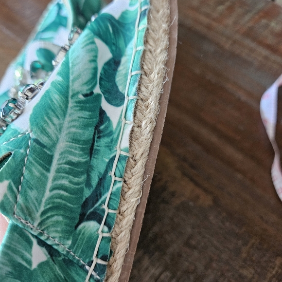 Chinese Laundry | Shoes | Nwob Chinese Laundry Tropical Jeweled ...